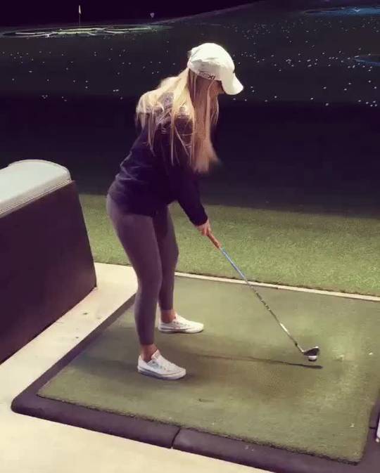 Top golf babe | Scrolller