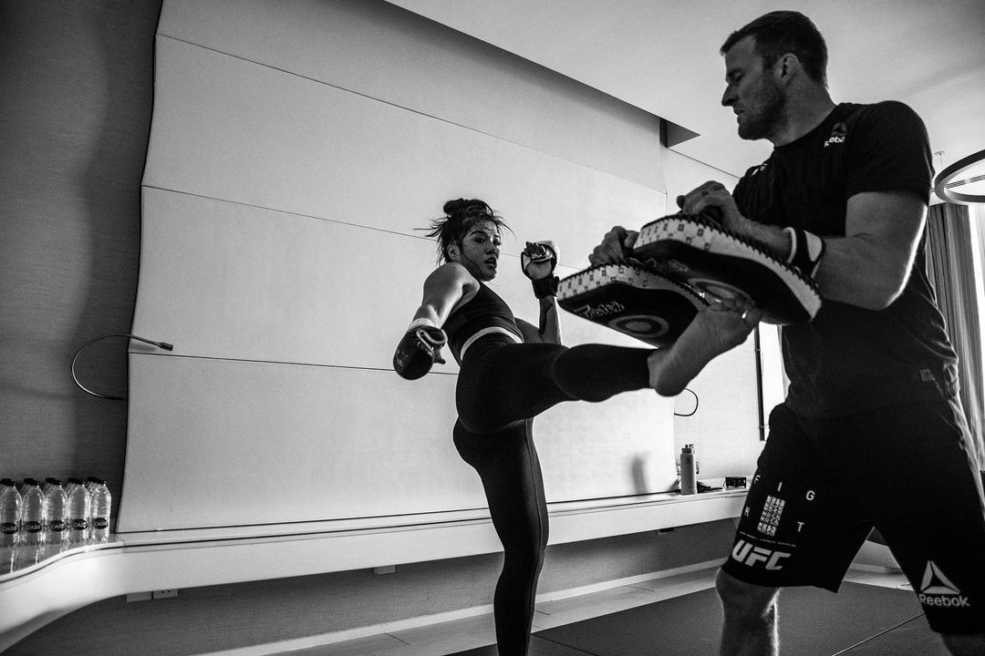 Tracy Cortez | Scrolller