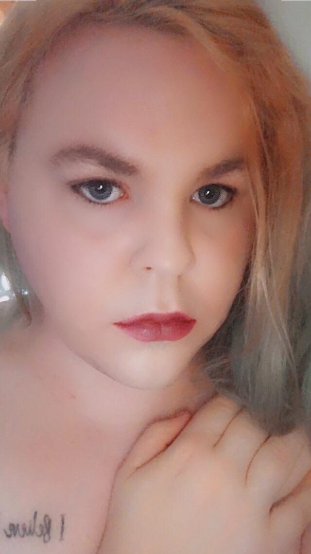 Trans rights heck yeah! | Scrolller