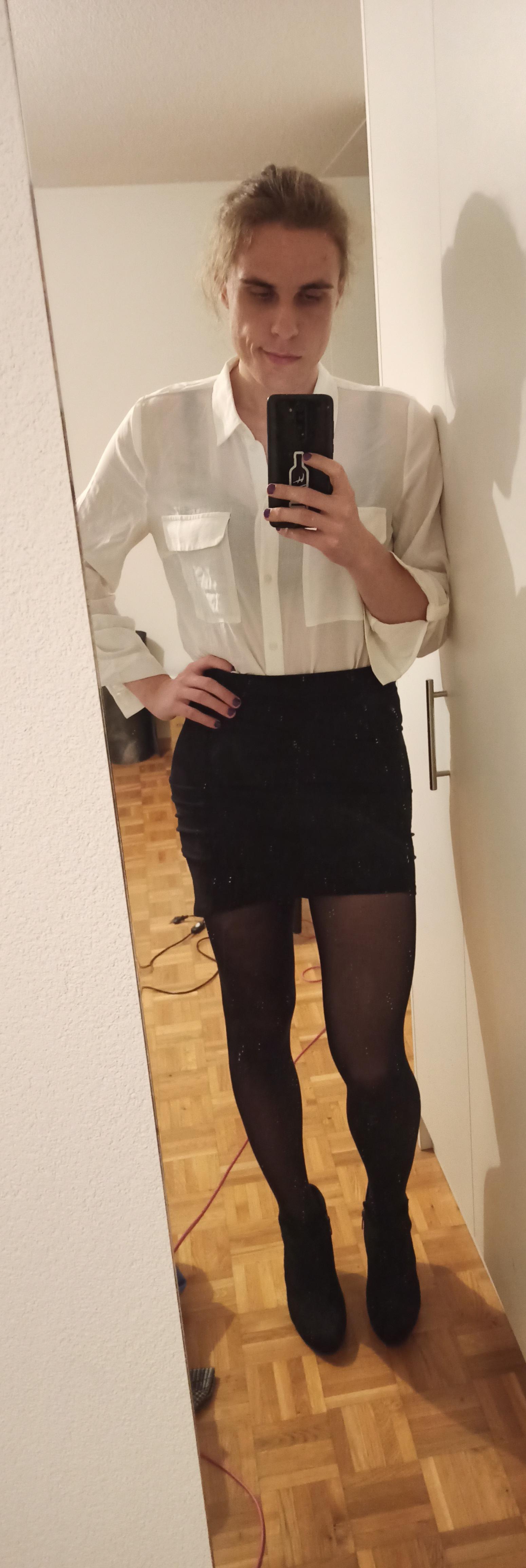 Tried a formal-ish look | Scrolller