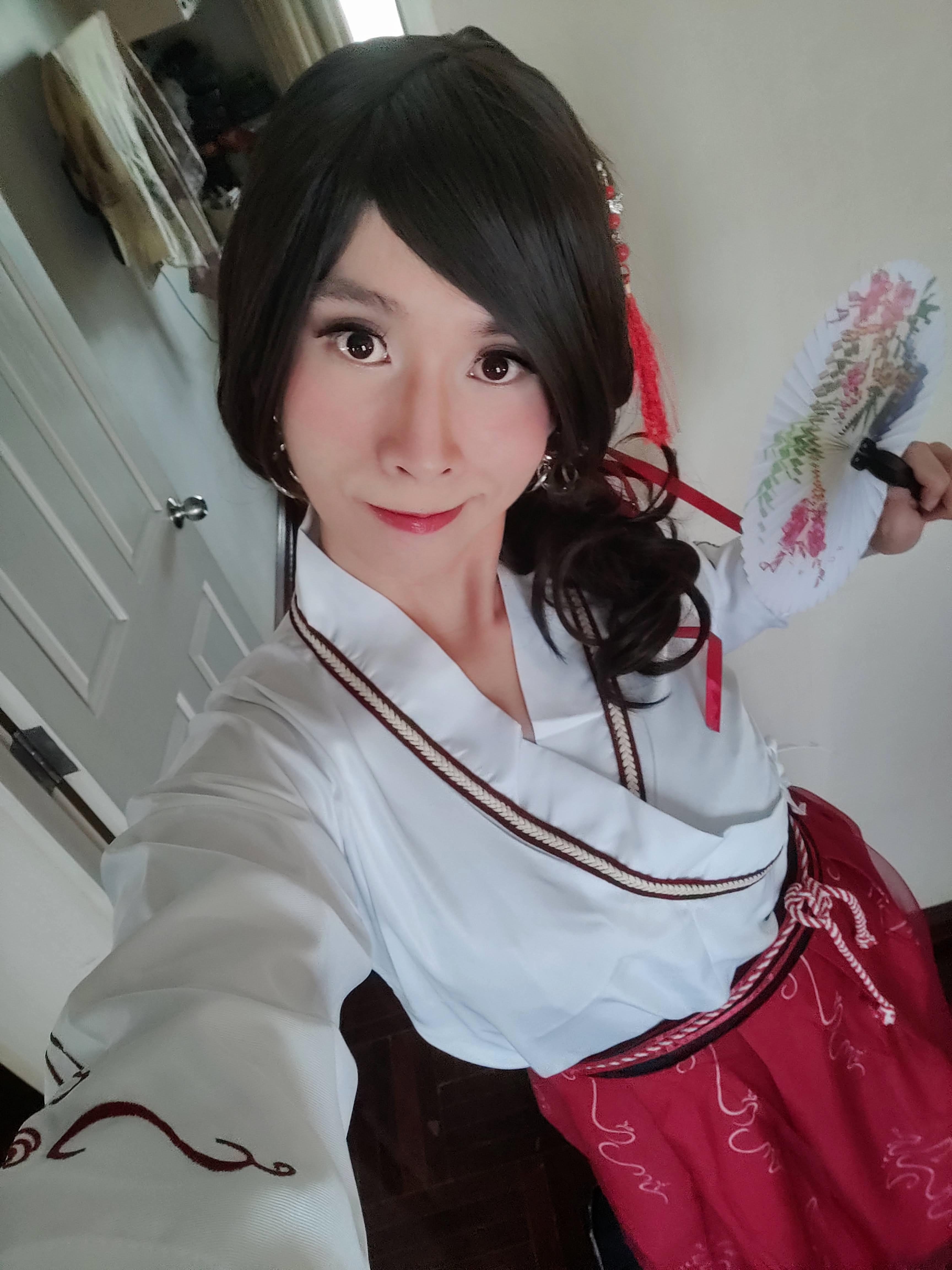 Trying on Traditional Chinese Hanfu Dress☺️ How do I look? | Scrolller