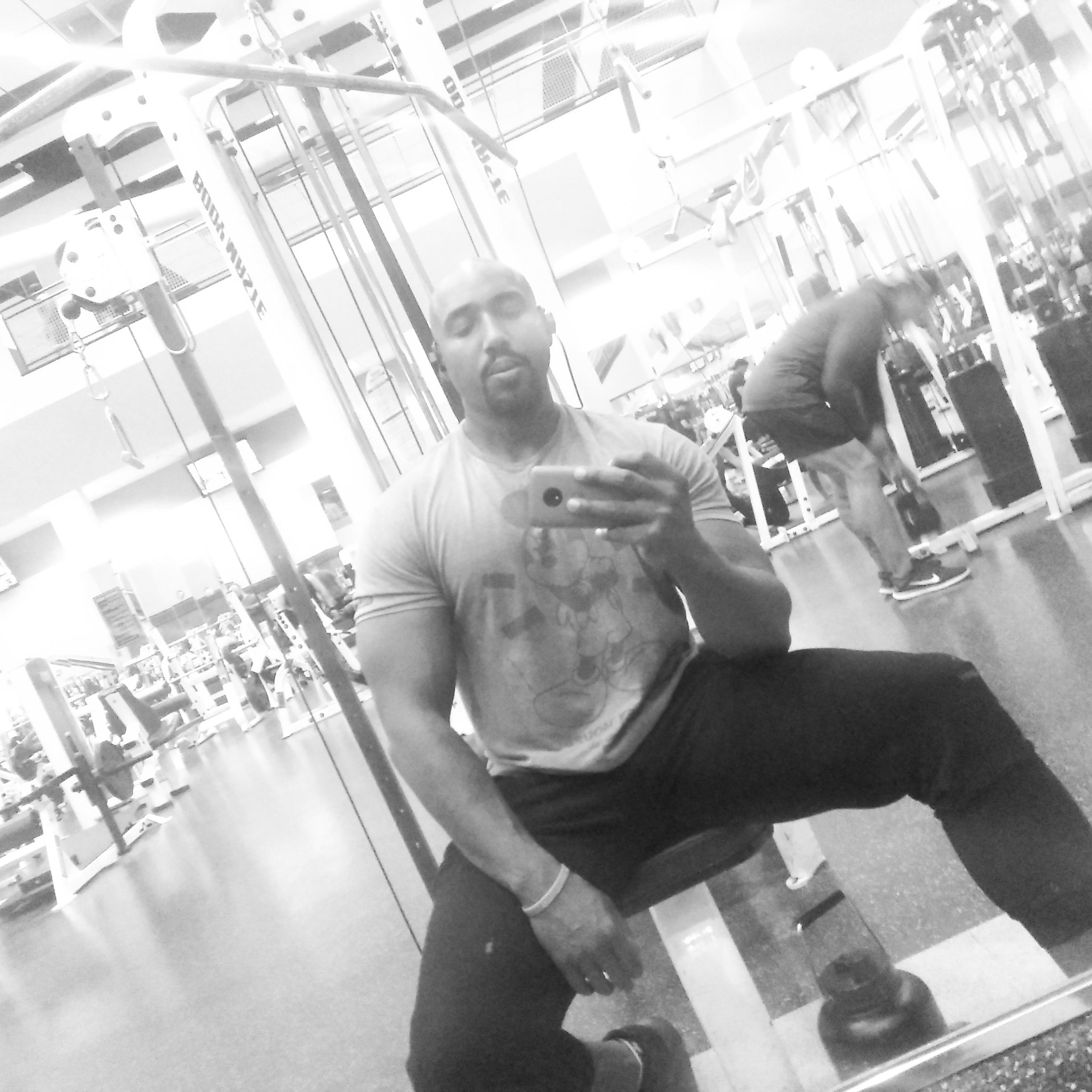 Trying to get this chest bigger. | Scrolller