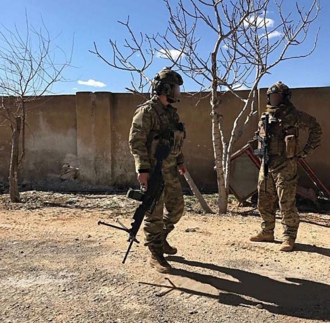 Turkish Army SF (ÖKK) and Navy SOF (SAT) in Syria. | Scrolller