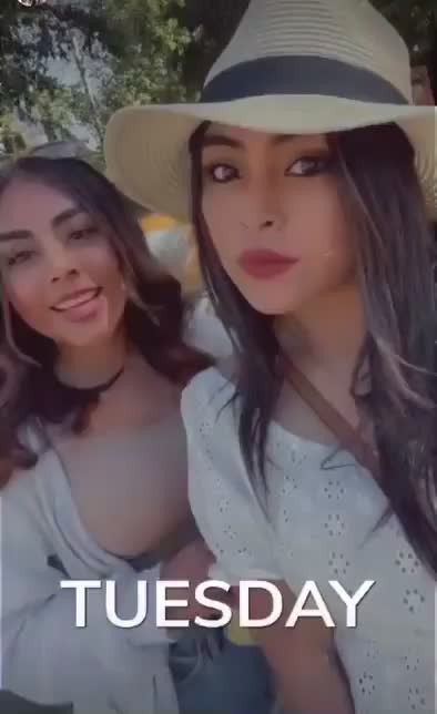 Two cuties | Scrolller