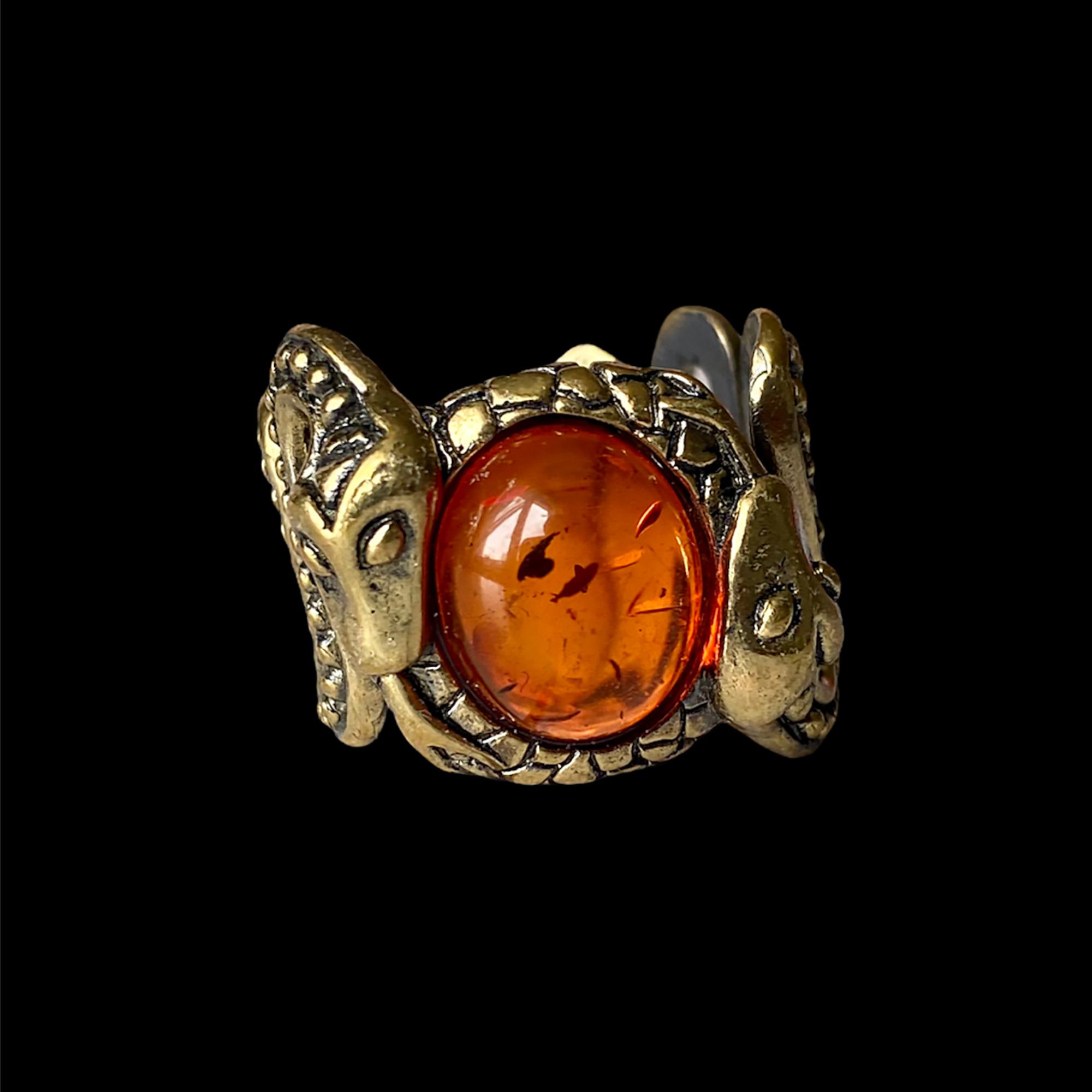 Two Snakes ring, Brass and Amber | Scrolller
