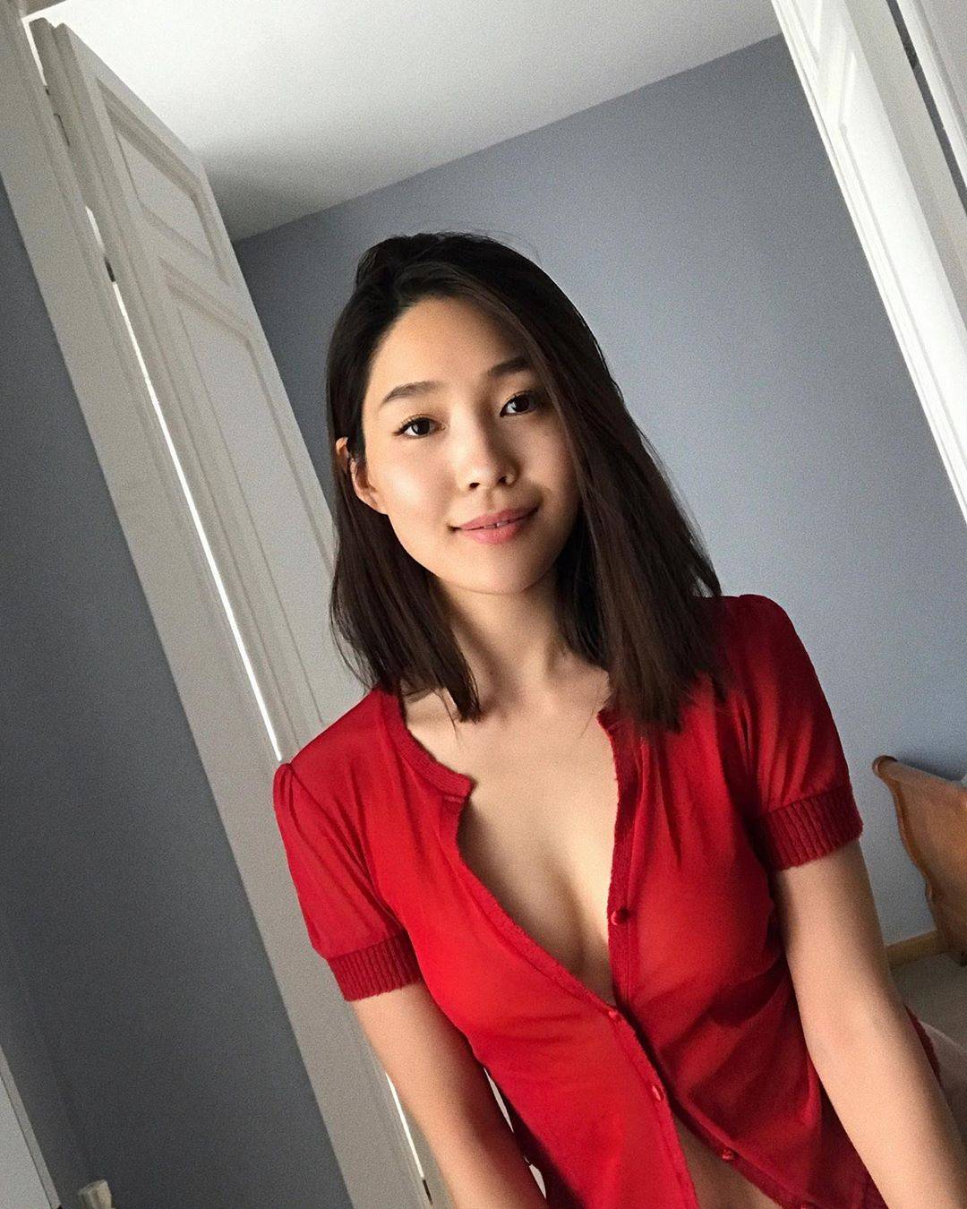 Unbuttoned | Scrolller