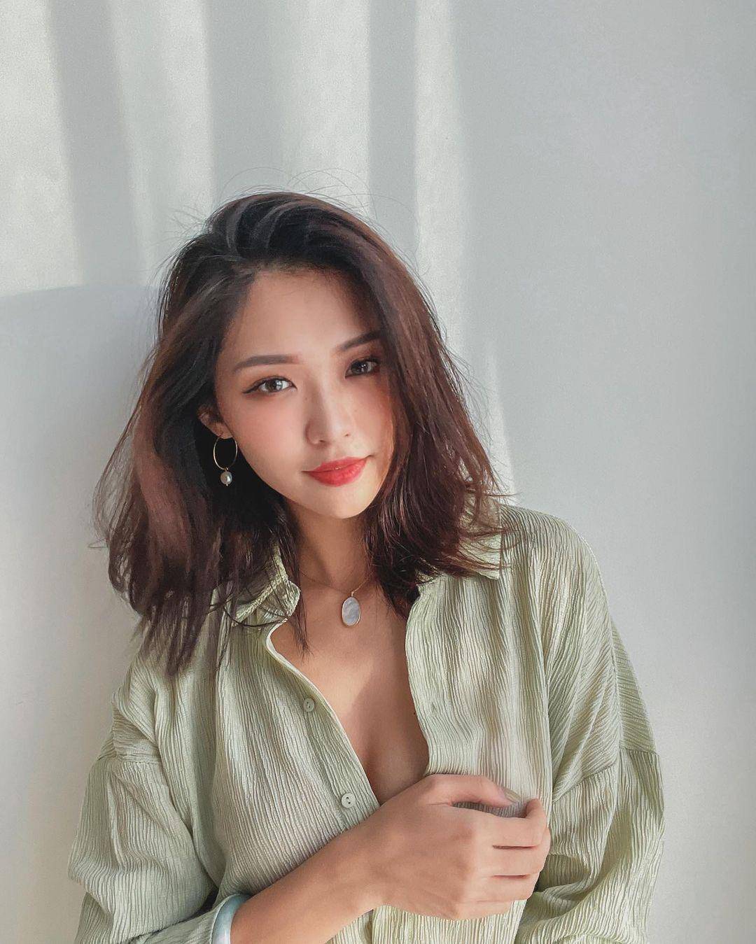 Unbuttoned | Scrolller