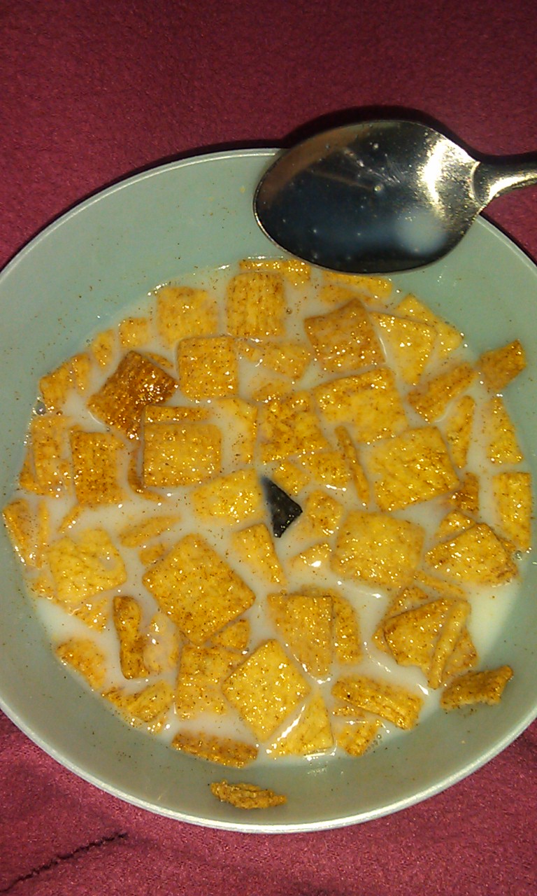 Unexpected triangle in my cereal | Scrolller