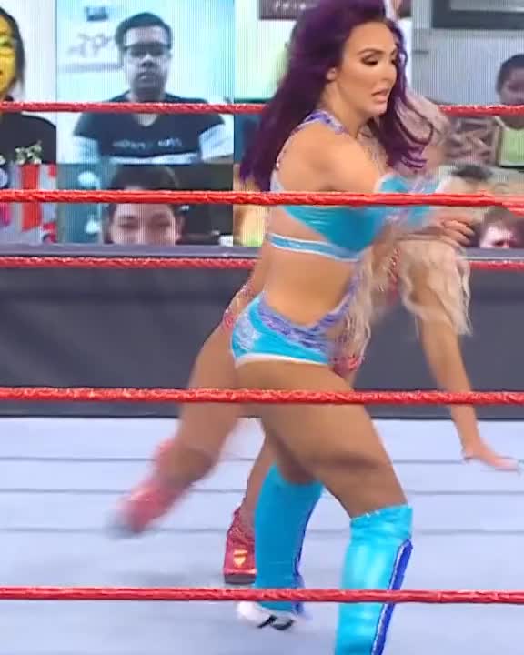 Peyton Royce | Scrolller