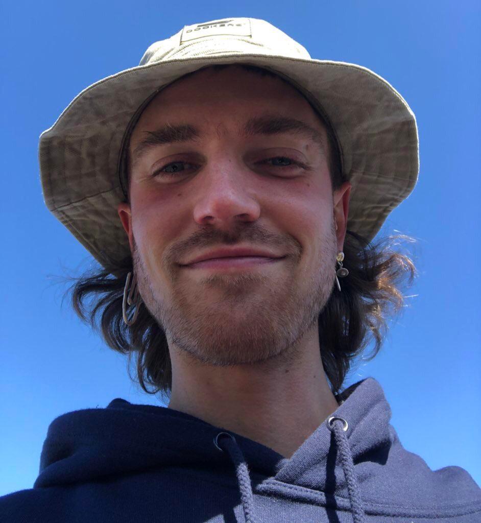 Feeling so happy to be outside finally 😩 | Scrolller