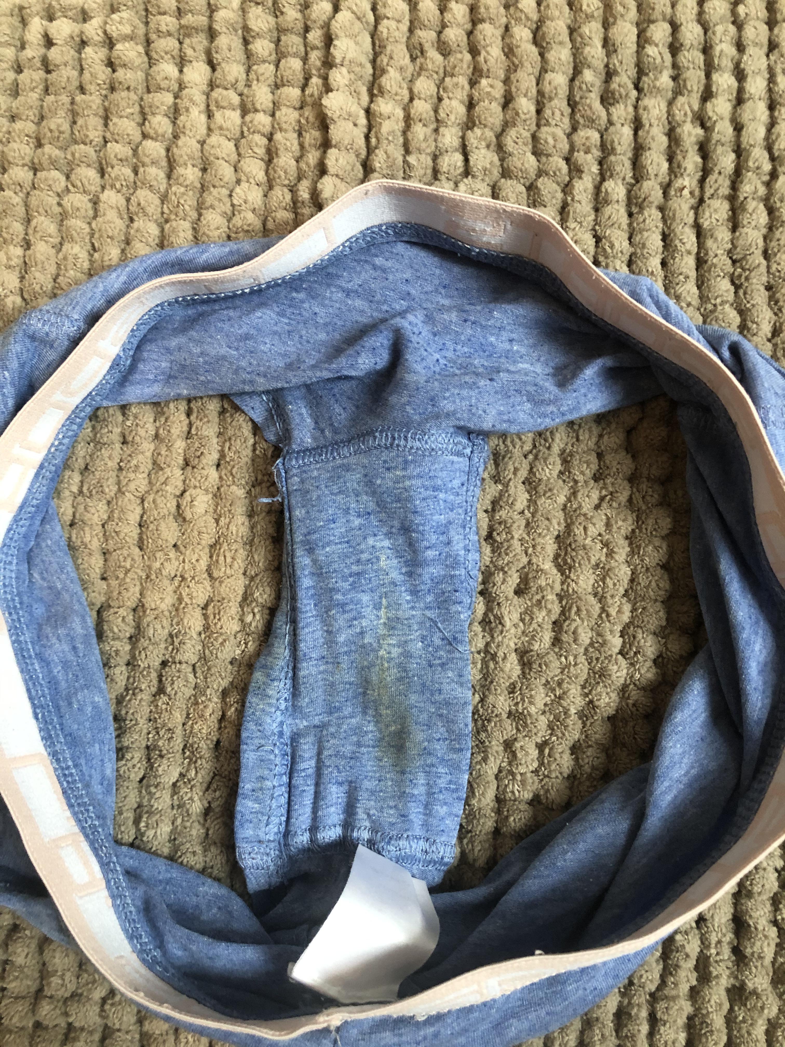 😆🤤 | Scrolller