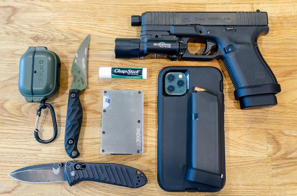 Update daily carry WFH/Out and About | Scrolller