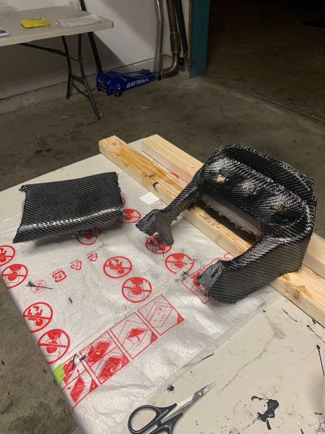 Update on the Evo X carbon skinning project | Scrolller