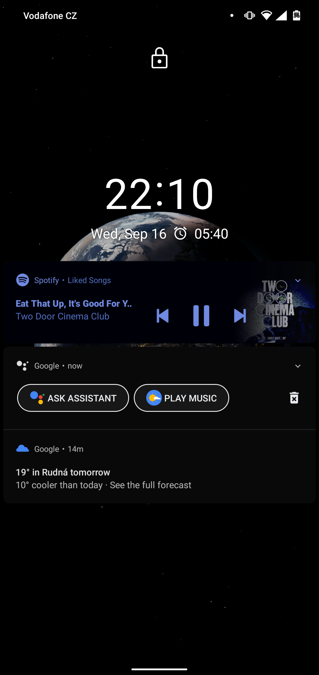Update to my previous post: the Google Assistant notification displays properly. | Scrolller