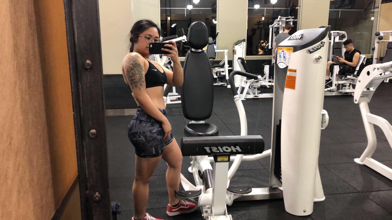 Use me for bench press | Scrolller