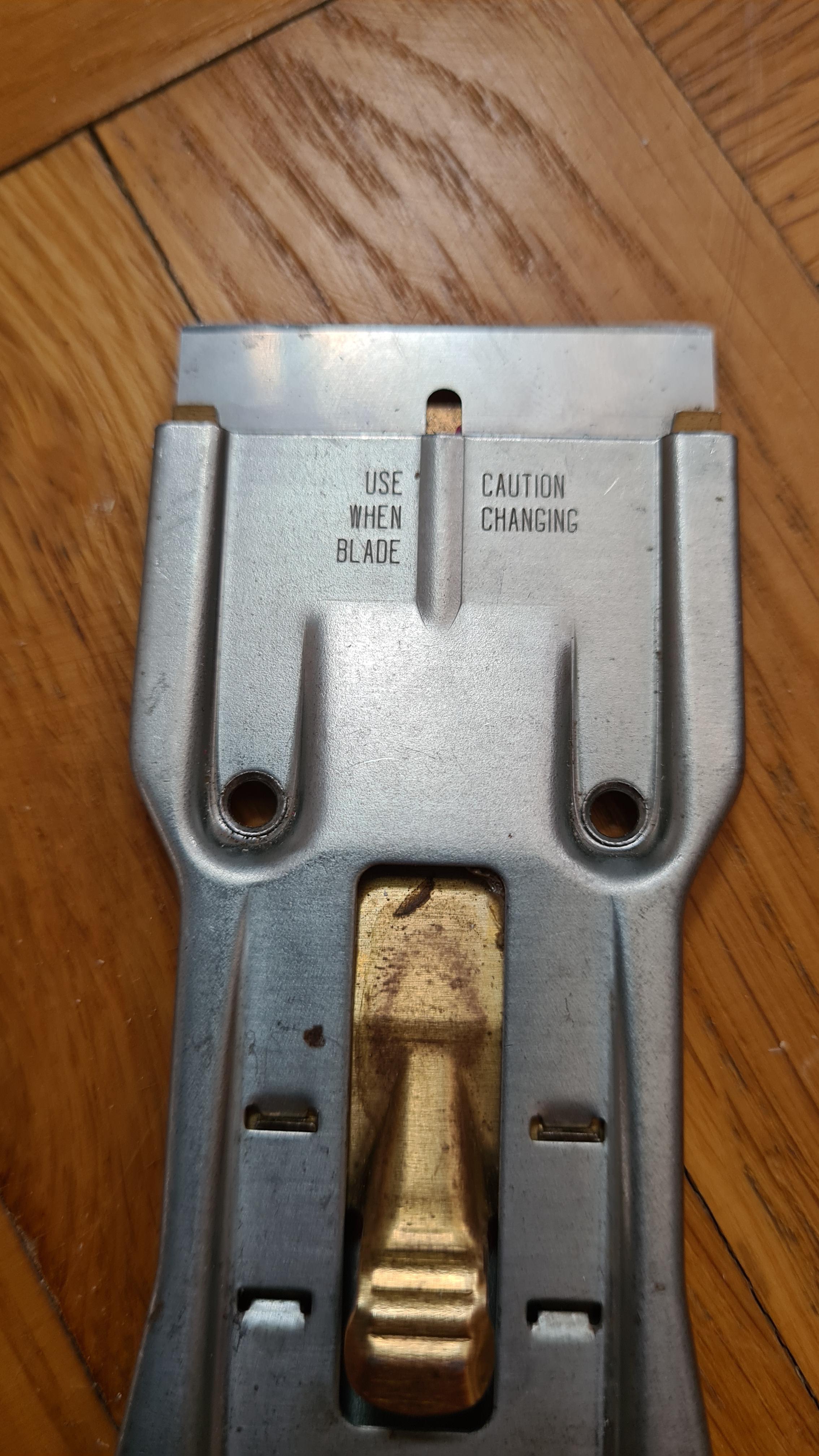 USE WHEN BLADE - CAUTION CHANGING | Scrolller