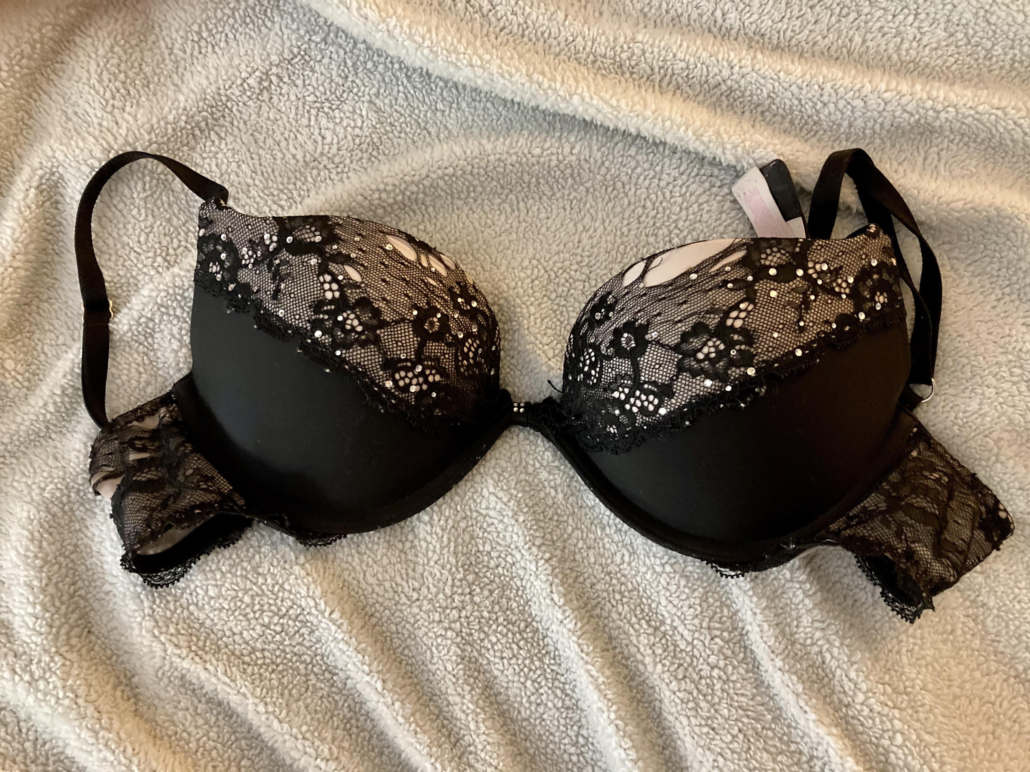 Used VS bra I got today 34B | Scrolller
