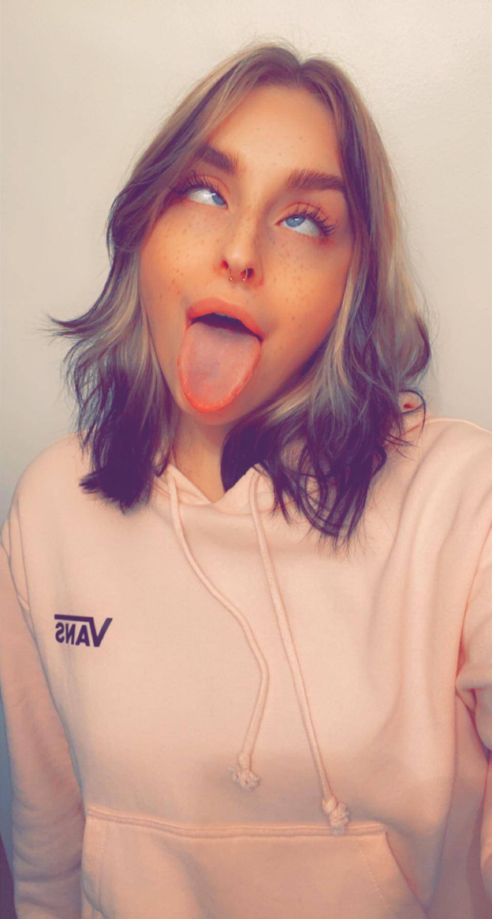 Being silly!!!! | Scrolller