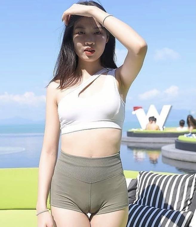 Vacation-toe | Scrolller