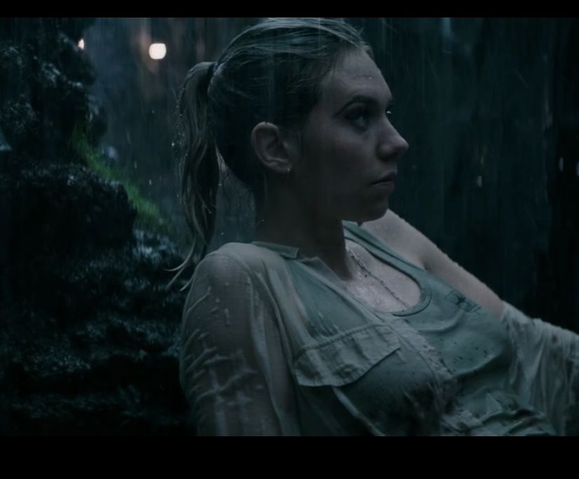 Vanessa Kirby in the rain makes everything wet | Scrolller