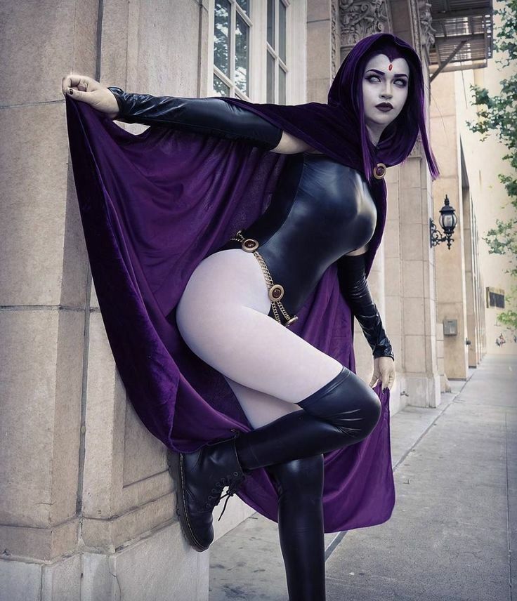 VanyDarko as Raven | Scrolller