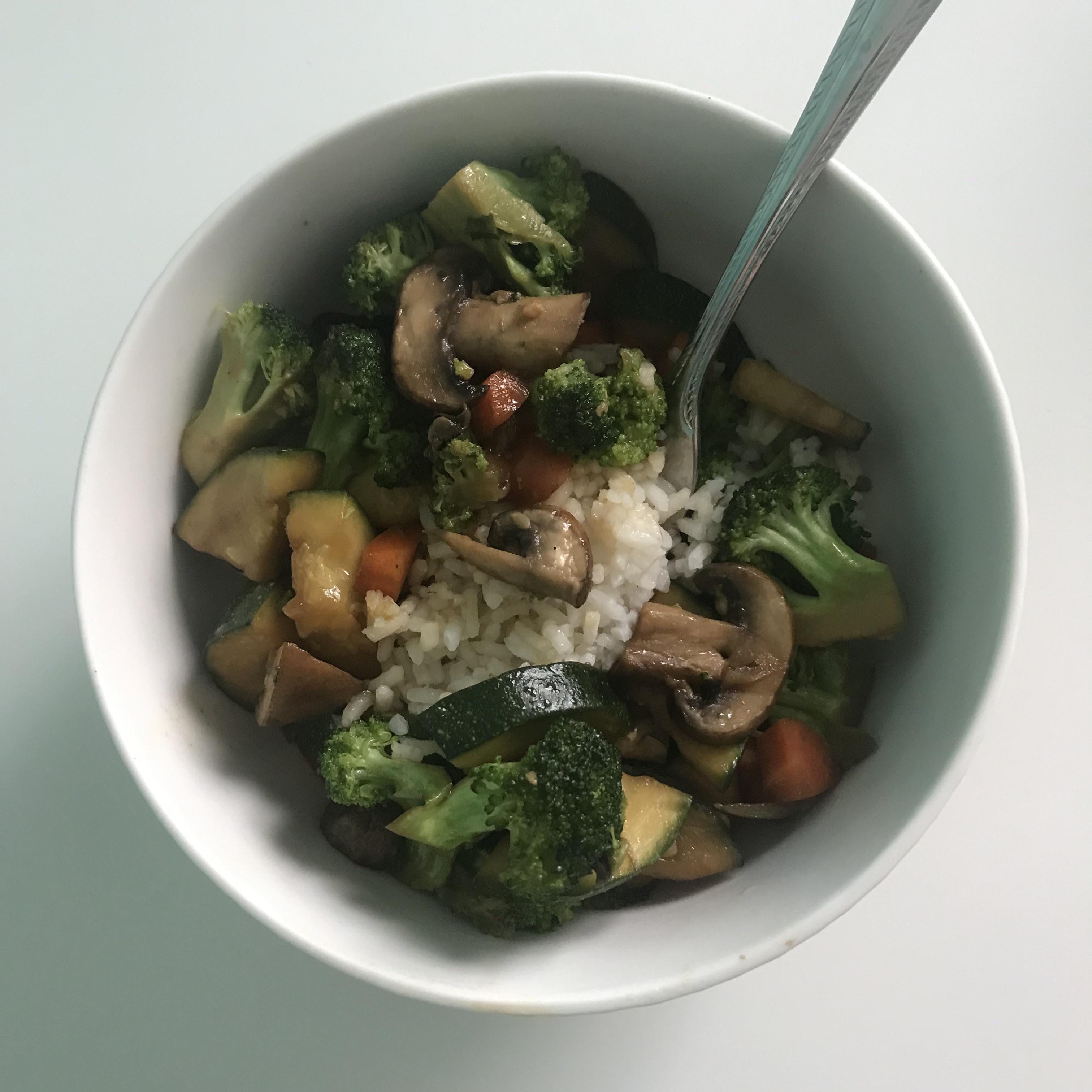 Vegetable stir fry and rice | Scrolller