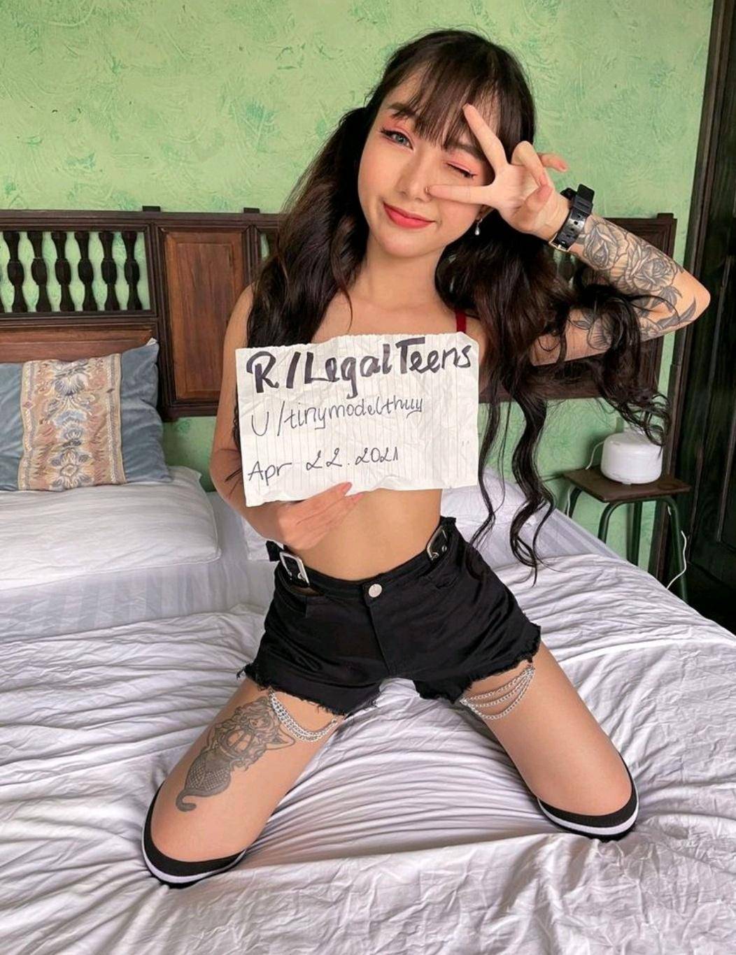 Verification posts xx | Scrolller