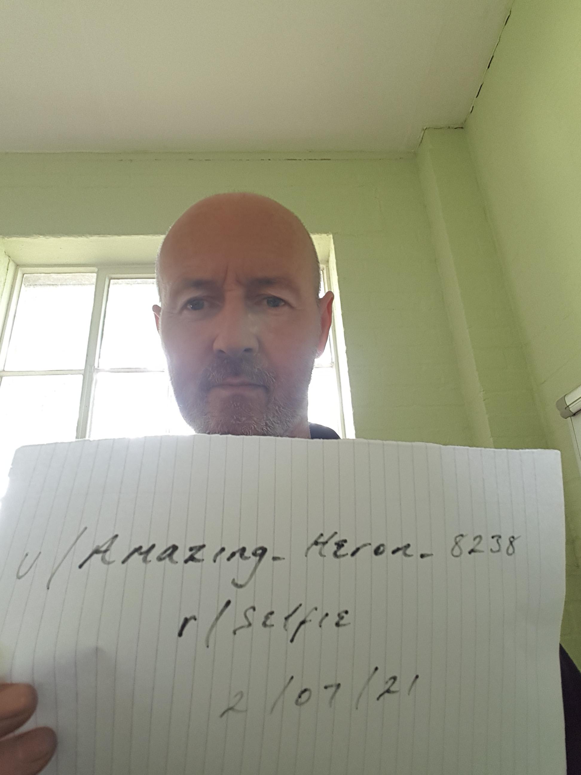 Verification r/selfie | Scrolller