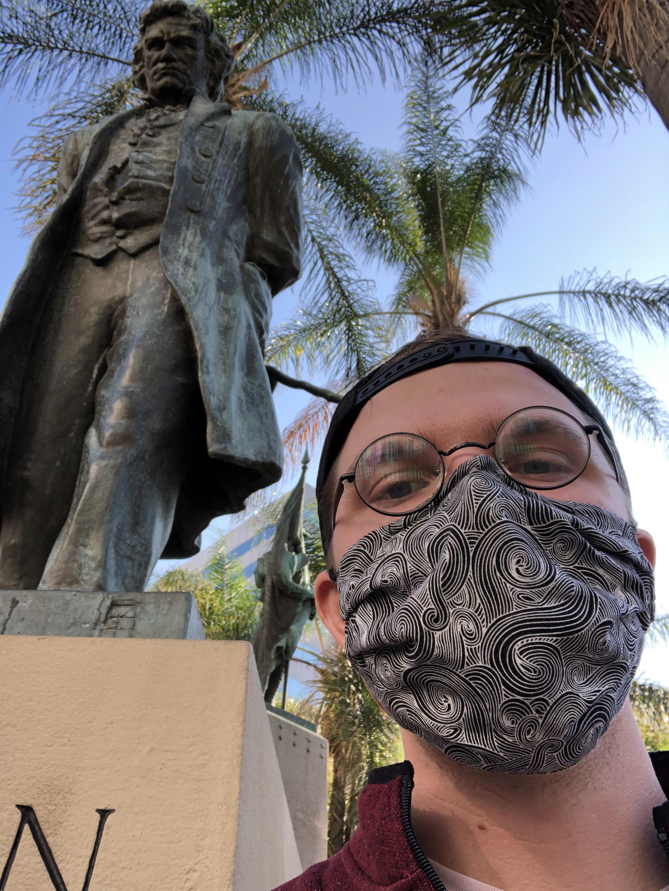 Vibing with Beethoven in the Park [Pershing Square, Los Angeles] | Scrolller