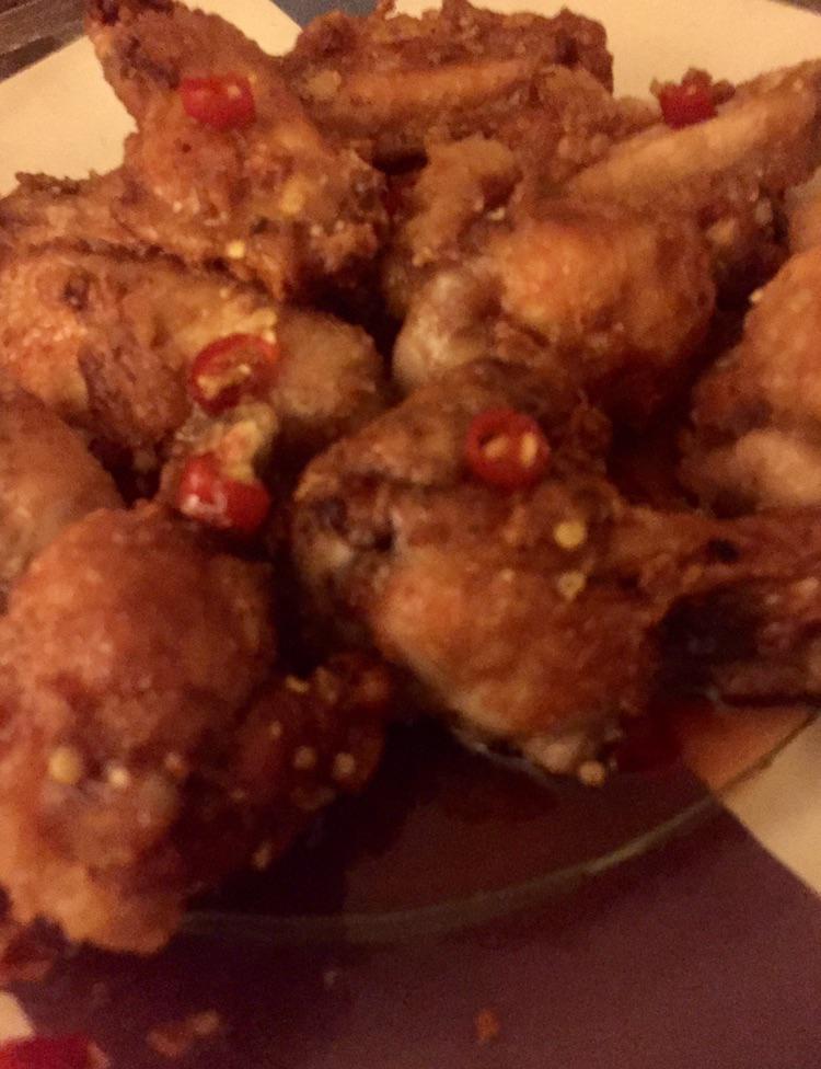 Vietnamese Fried Chicken Wings! | Scrolller