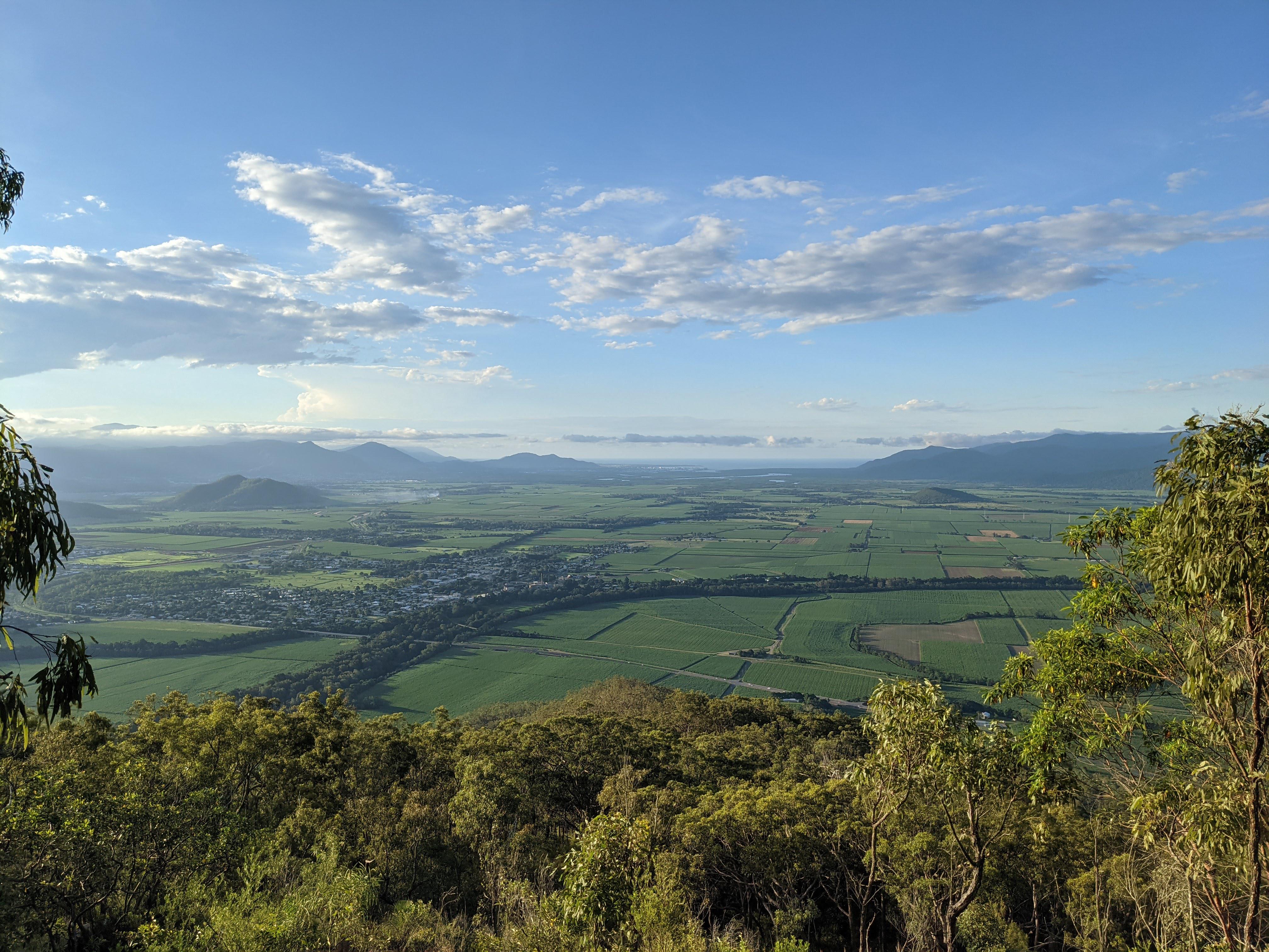View to the south from Djarragun (Walsh's Pyramid) | Scrolller