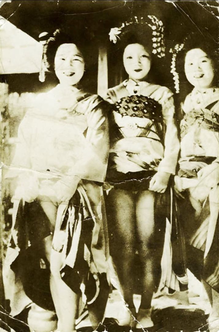 Vintage Gesha showing off their shaved bits. | Scrolller