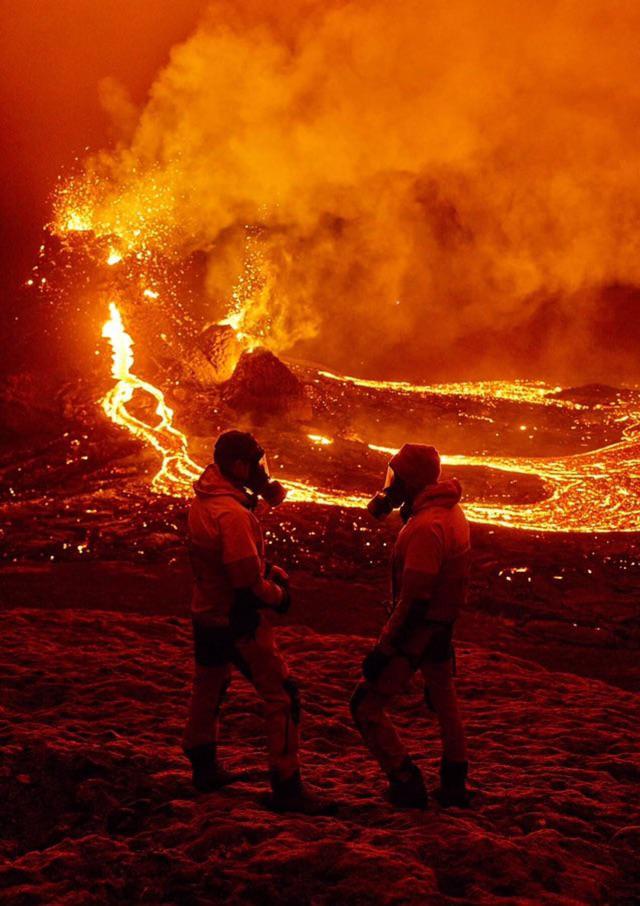 Volcanic eruption in Iceland | Scrolller