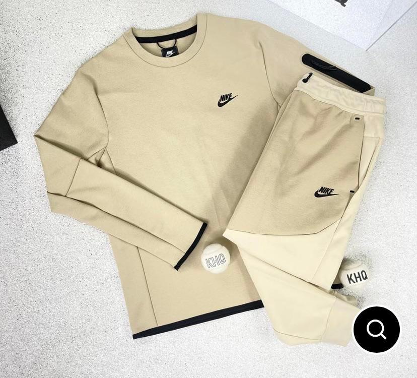 (W2C) Nike Tech Fleece ‘Stone’ tracksuit | Scrolller