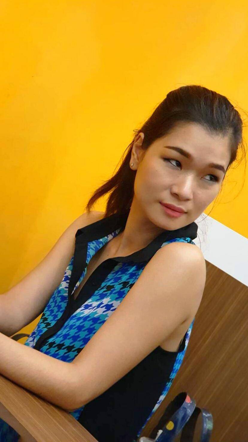 Waiting hungrily 🤭 | Scrolller