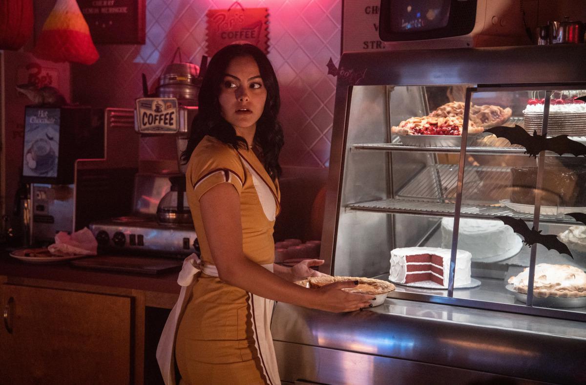 Waitress Camila Mendes | Scrolller