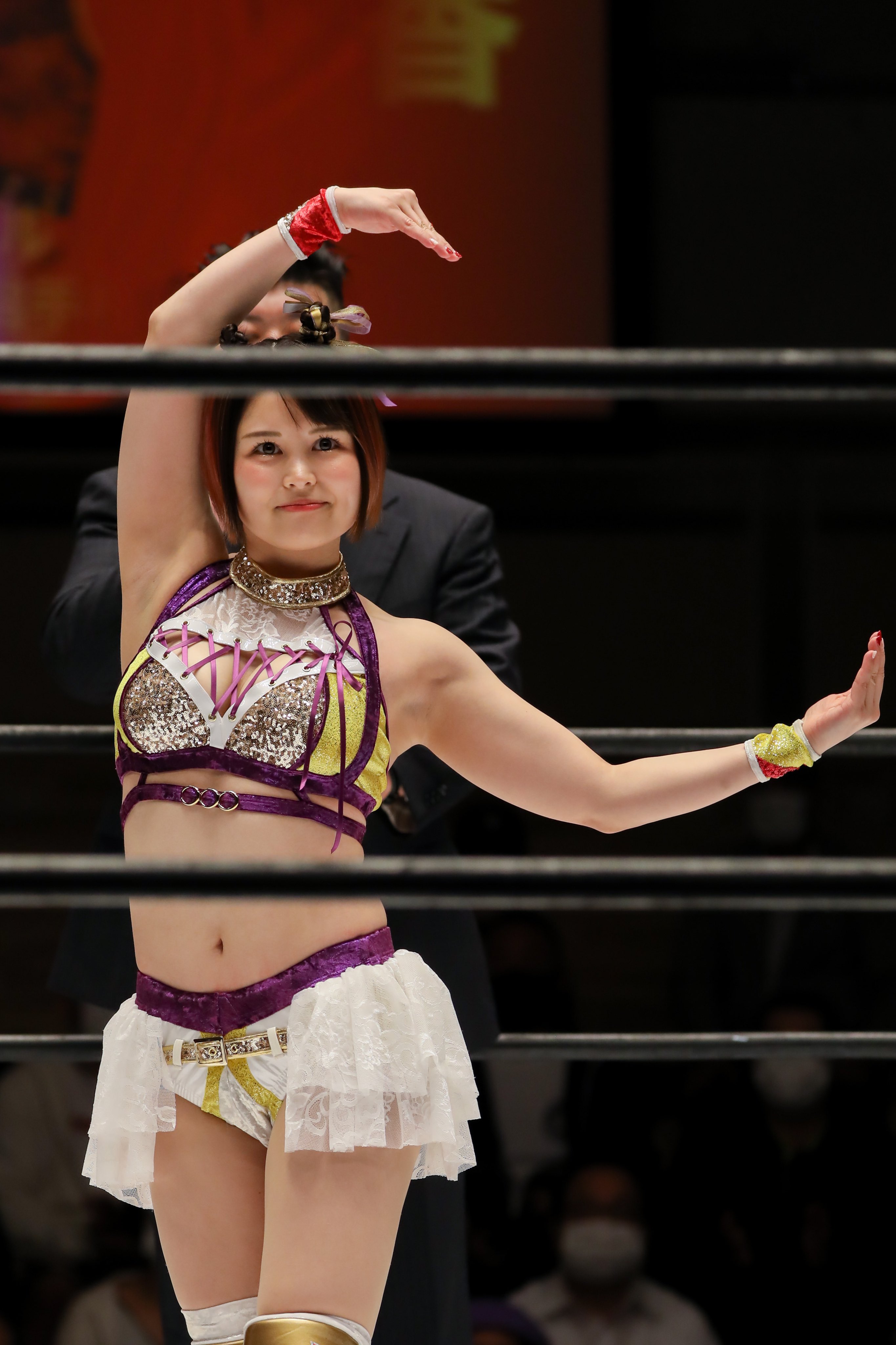 Waka Tsukiyama | Scrolller