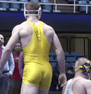 Walking away | Scrolller