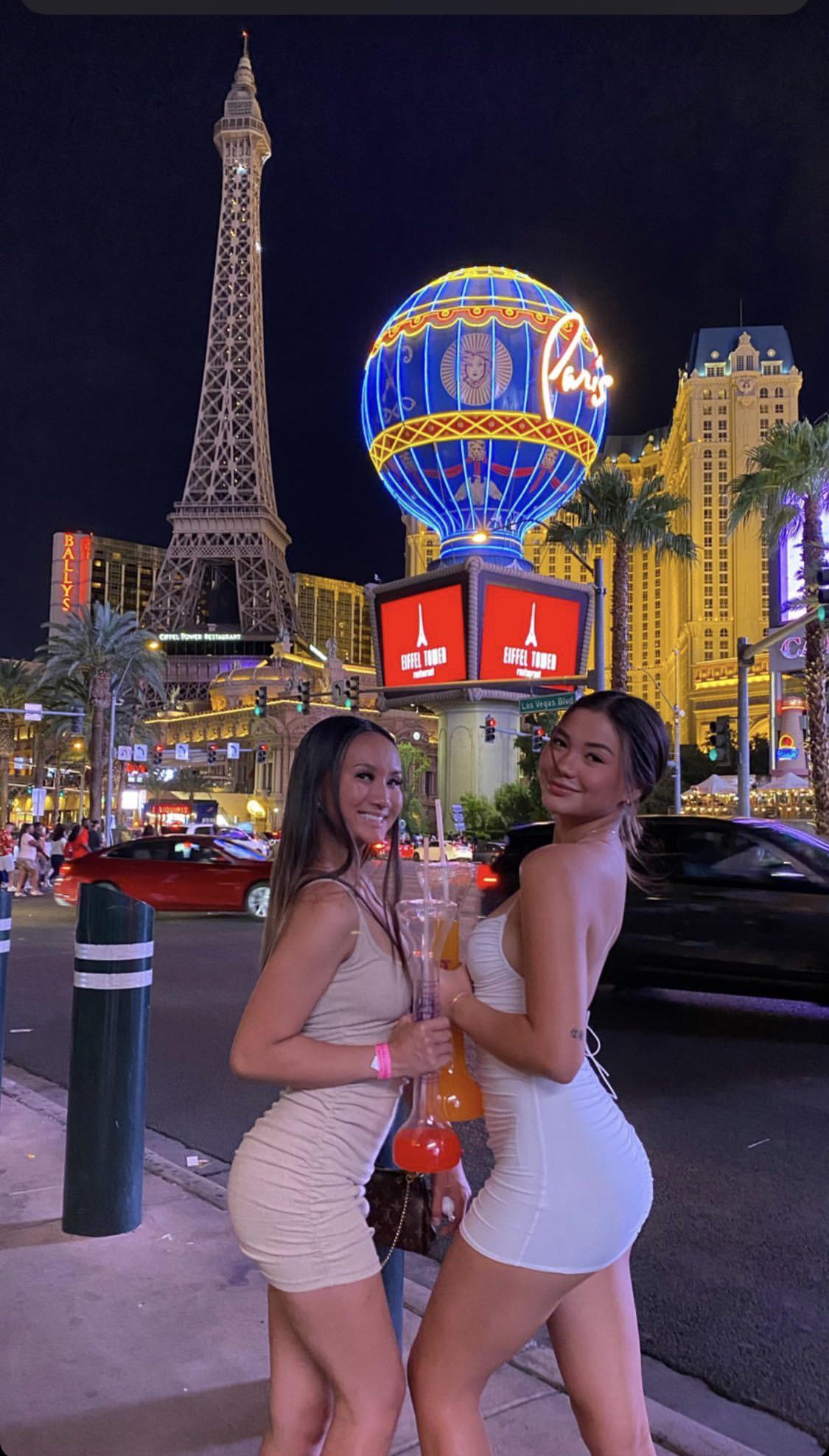 walking the strip | Scrolller