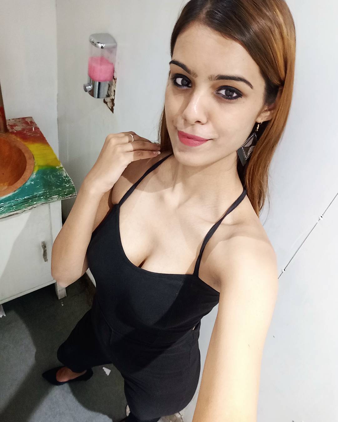 Wanna dive in deep ?? | Scrolller