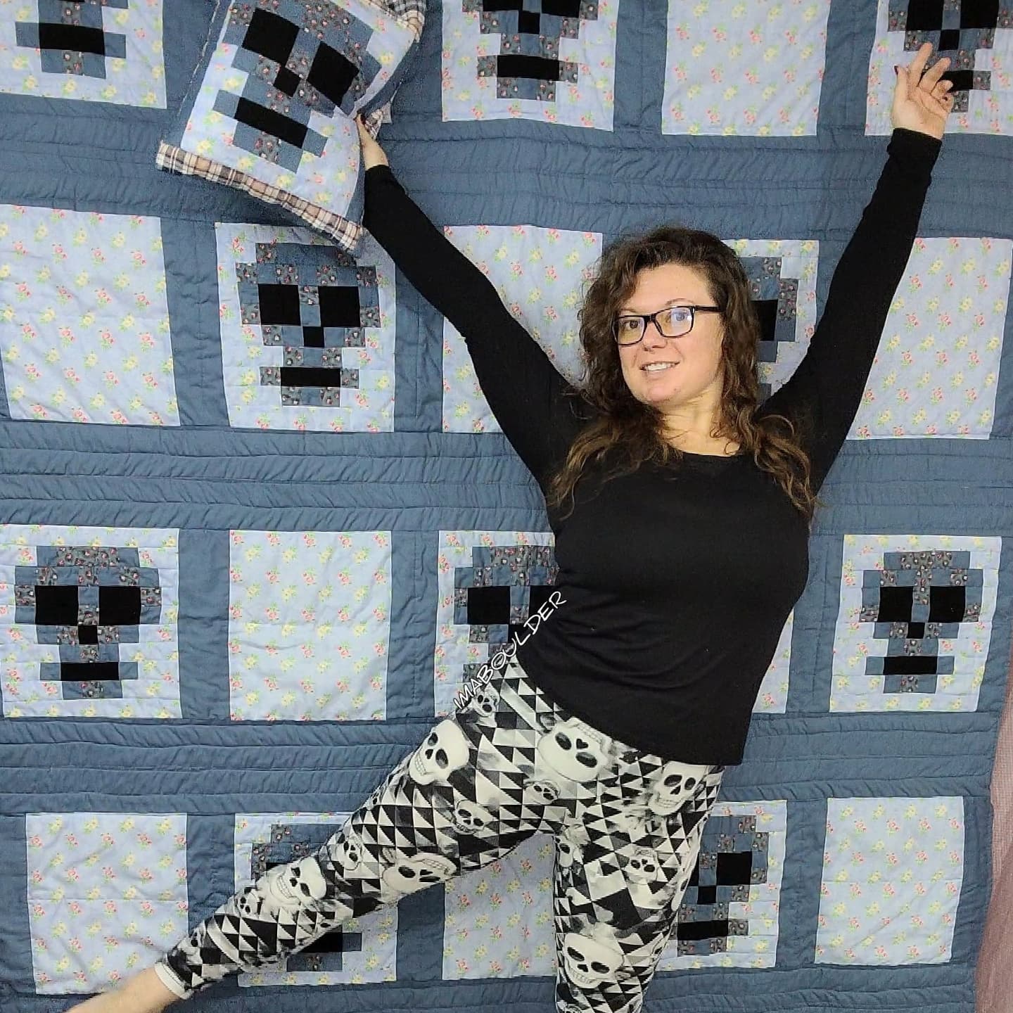 want these skulls wrapped around you? | Scrolller