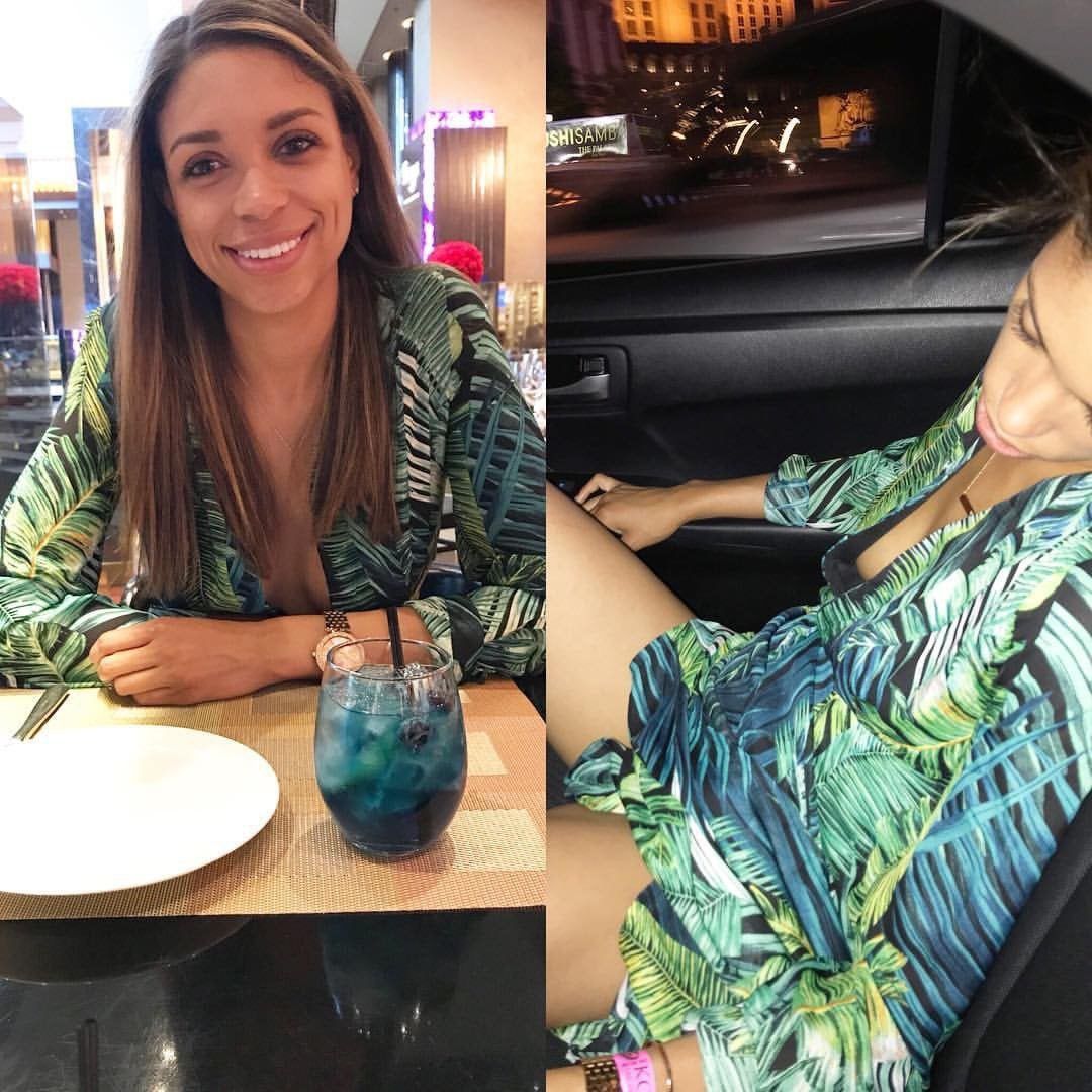 Wardrobe malfunction | Scrolller