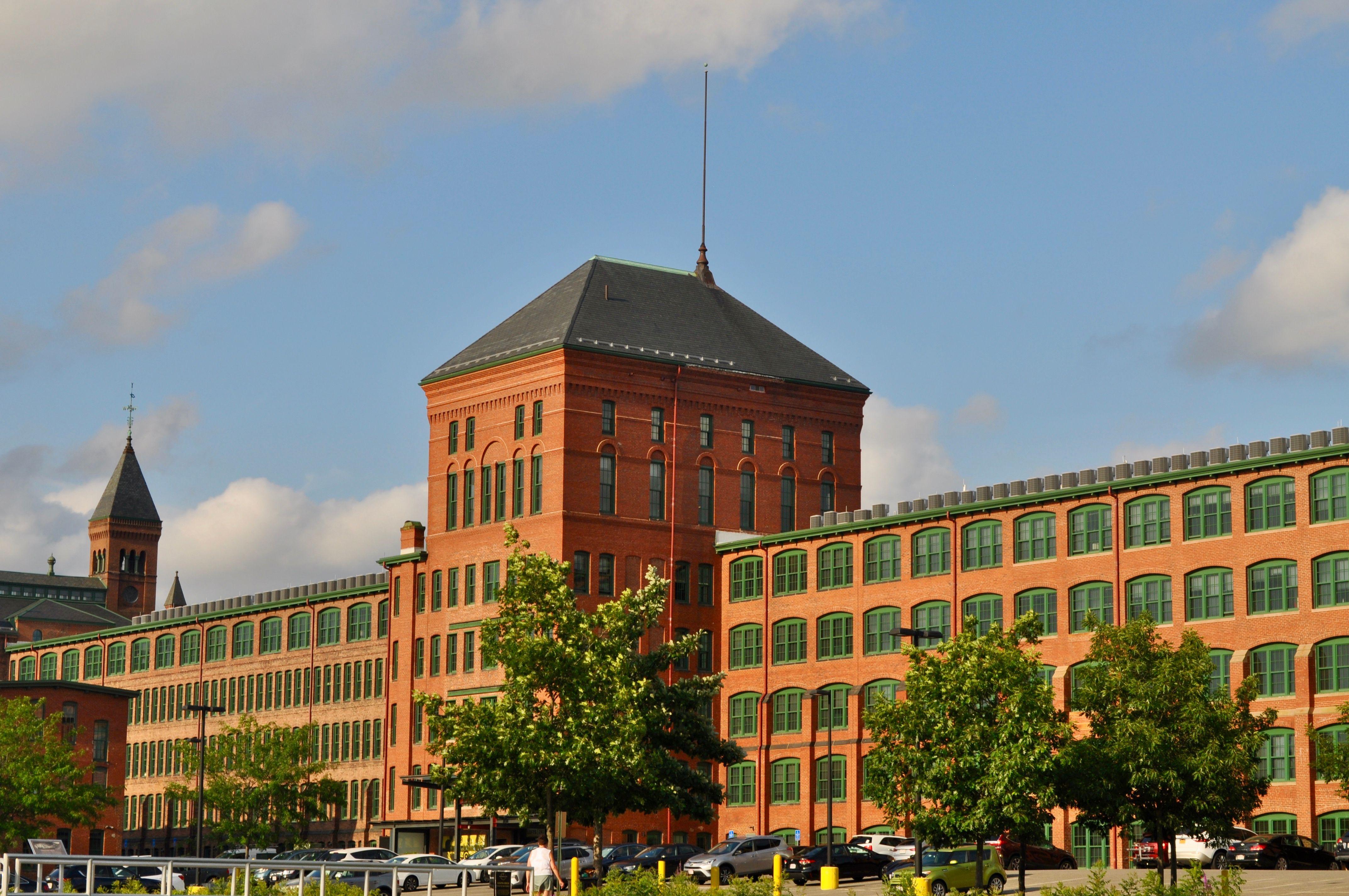 Watch Factory lookin regal today | Scrolller