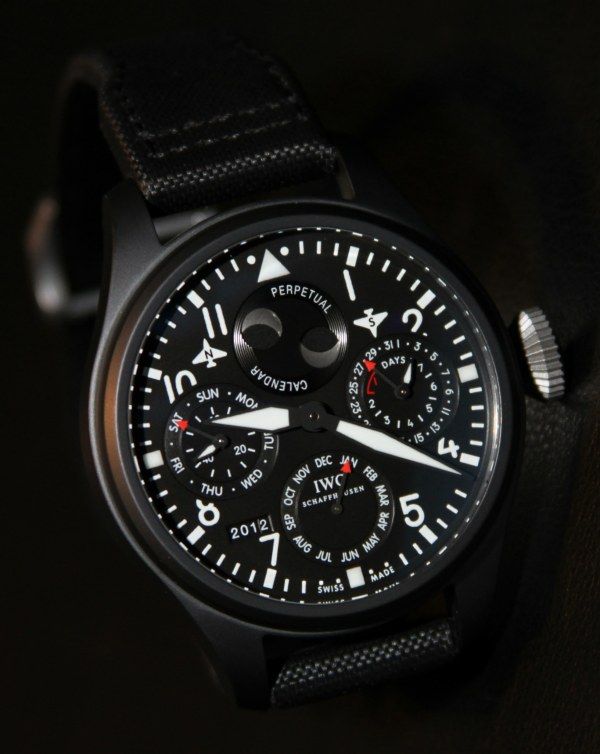 [WatchFace][REQUEST] IWC BigPilot Perpetual Calendar | Scrolller