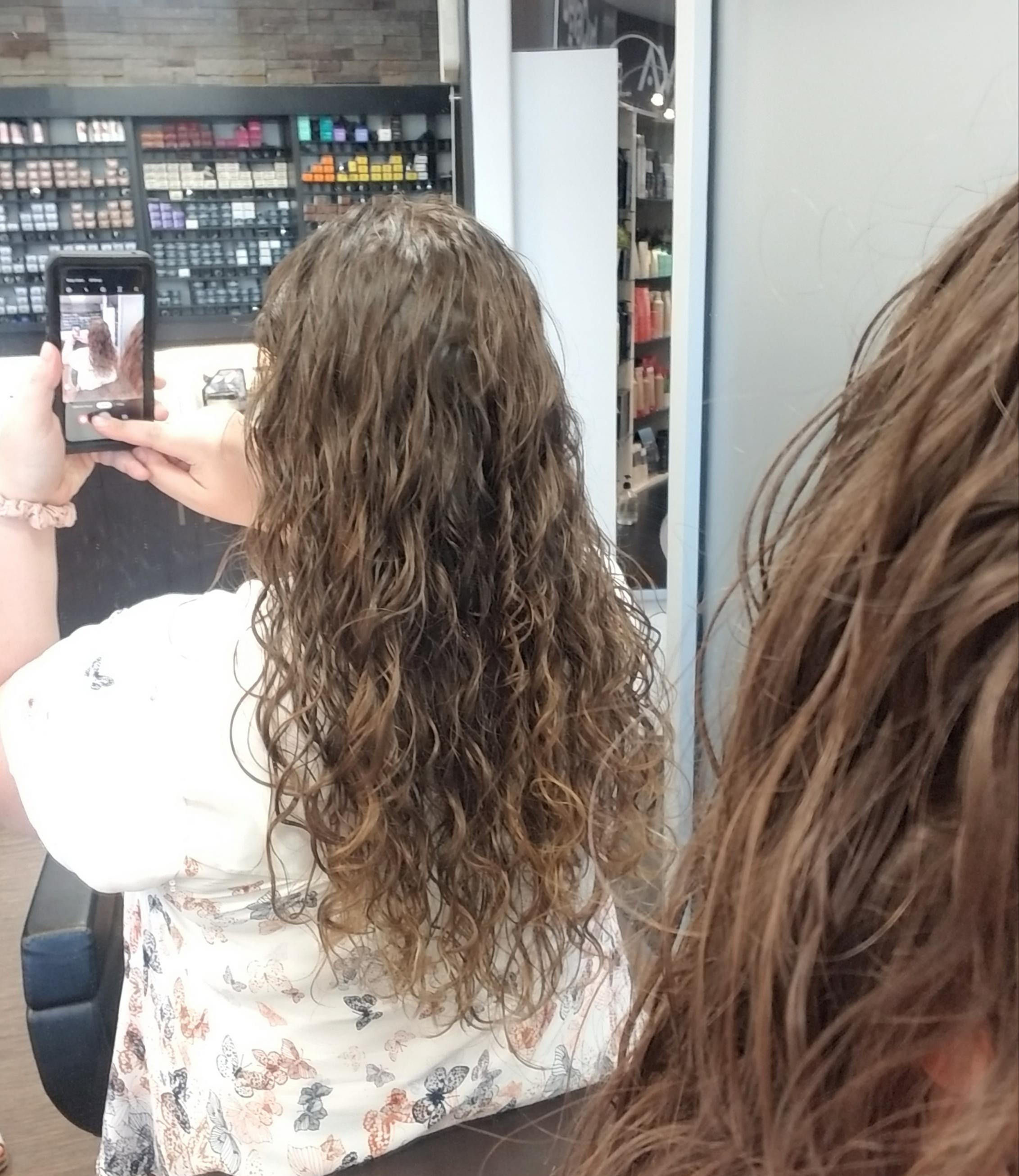 Wavy victory | Scrolller