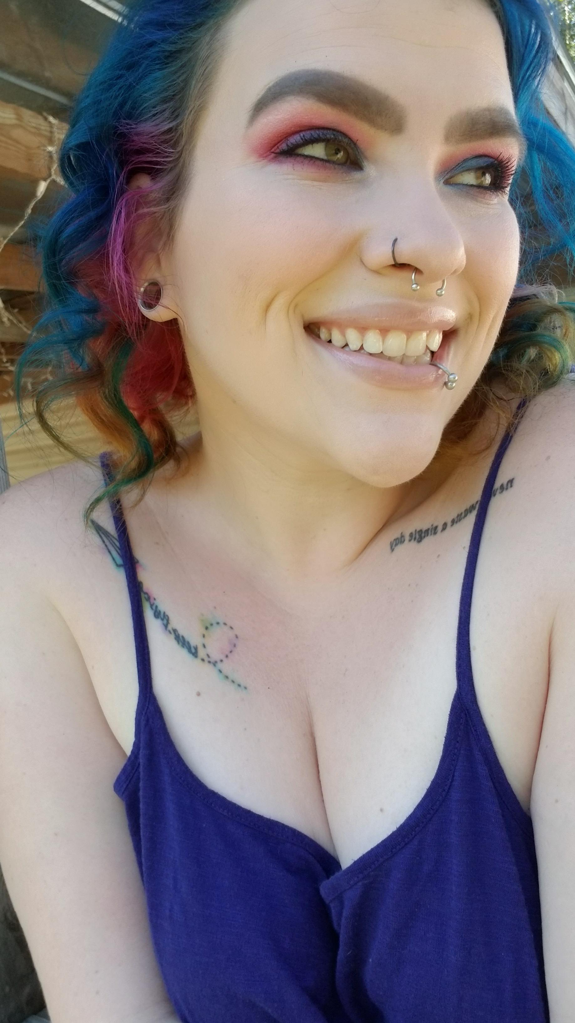 we accept the love we think we deserve [F31] 💙 | Scrolller