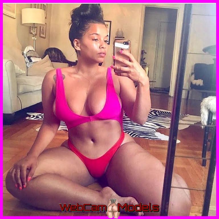 Webcam models | Scrolller