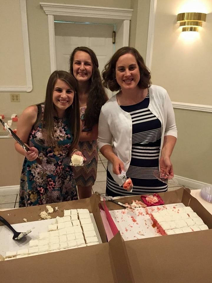 Wedding help | Scrolller