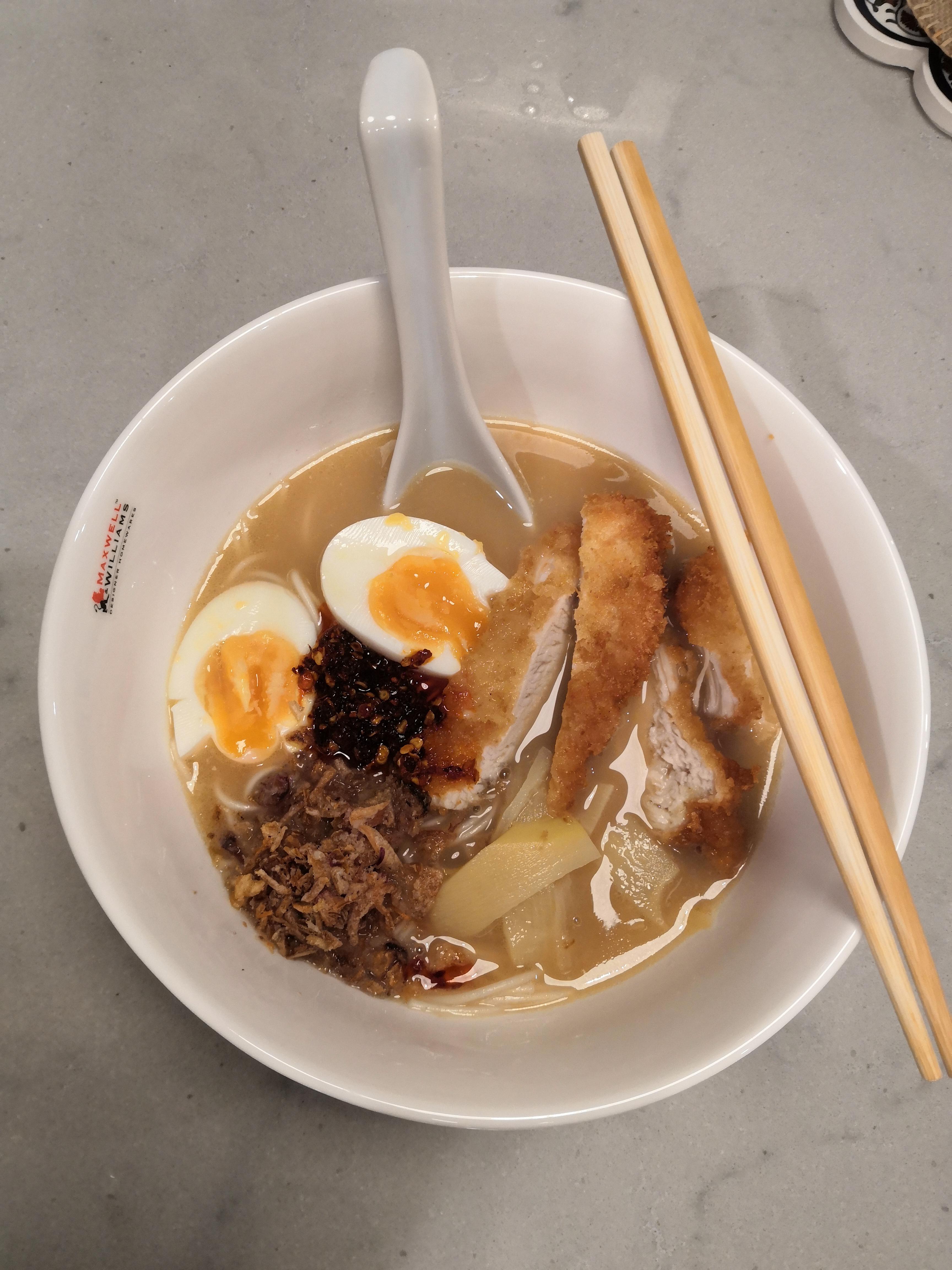 Weeknight Tonkatsu Ramen | Scrolller