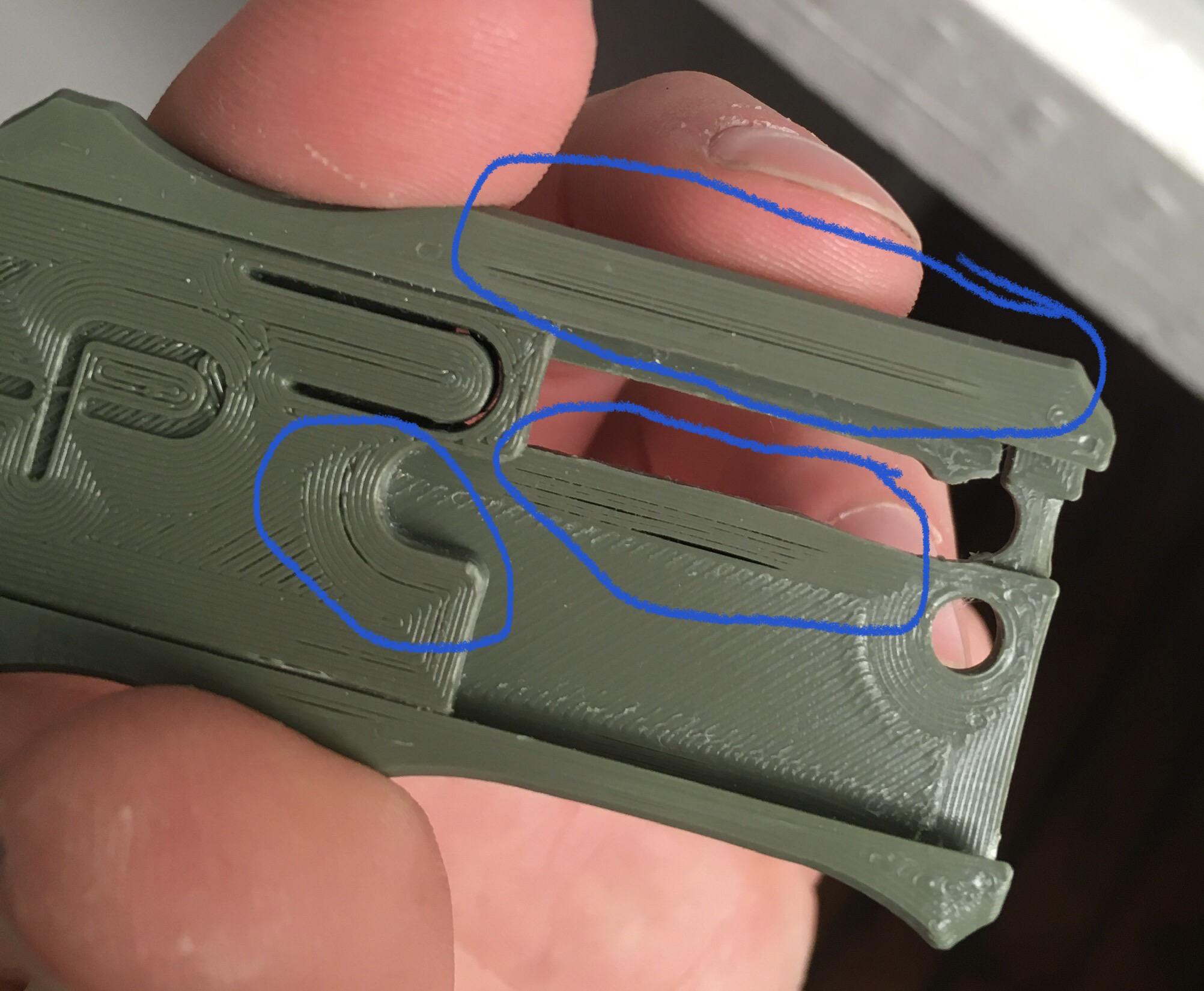 Weird layer gap | Scrolller